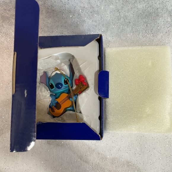 Scholastic | Holiday | Stitch From Lilo Stitch Presidents Edition B48 ...